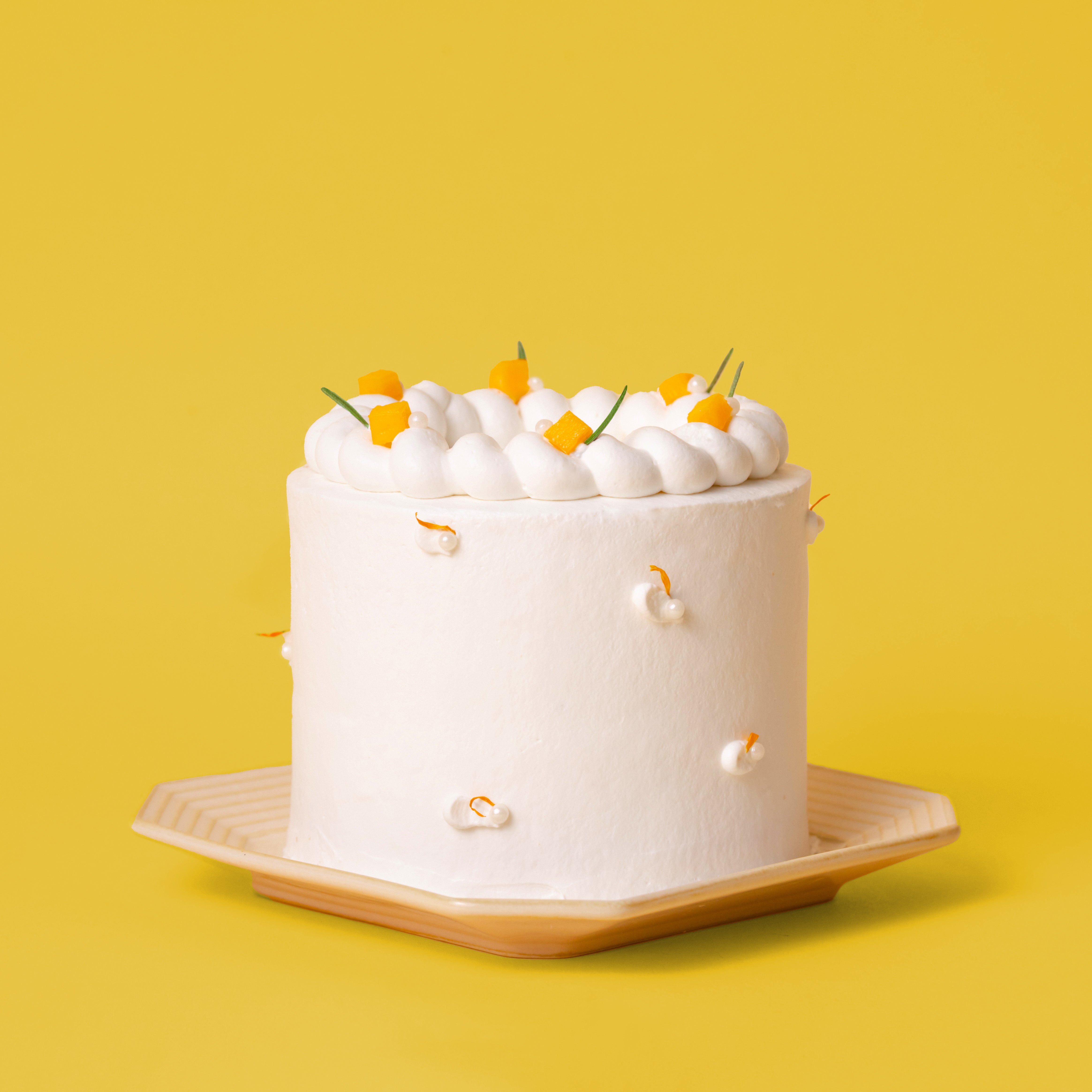The White Cake